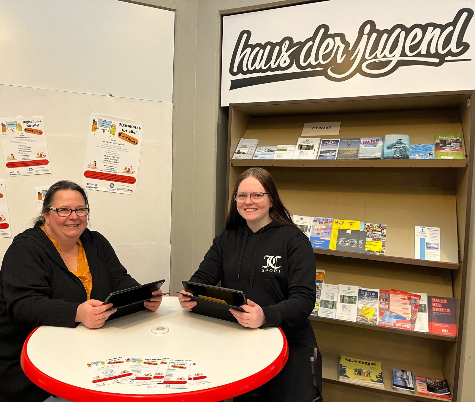 Digitallotse im Rahmen des Projekts „Digital unterwegs in Cuxhaven“ - Cuxverein